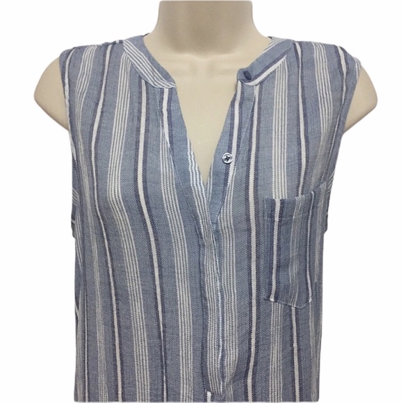 Fred David | Tops | Fred David Blue White Sleeveless Top | Poshmark